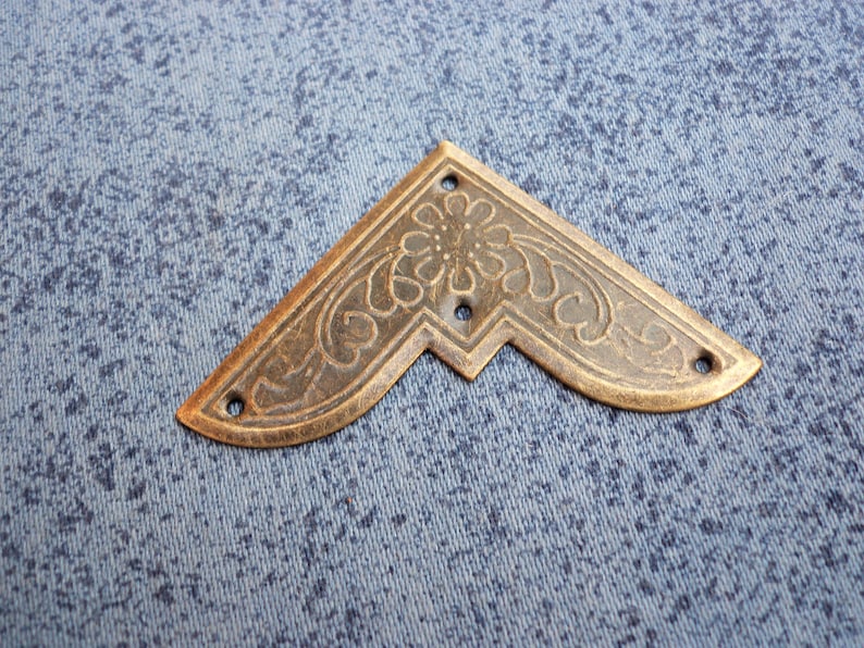 4pcs 45mm X 45mm Decorative Corner Bracket for Chest Case Box U72 - Etsy