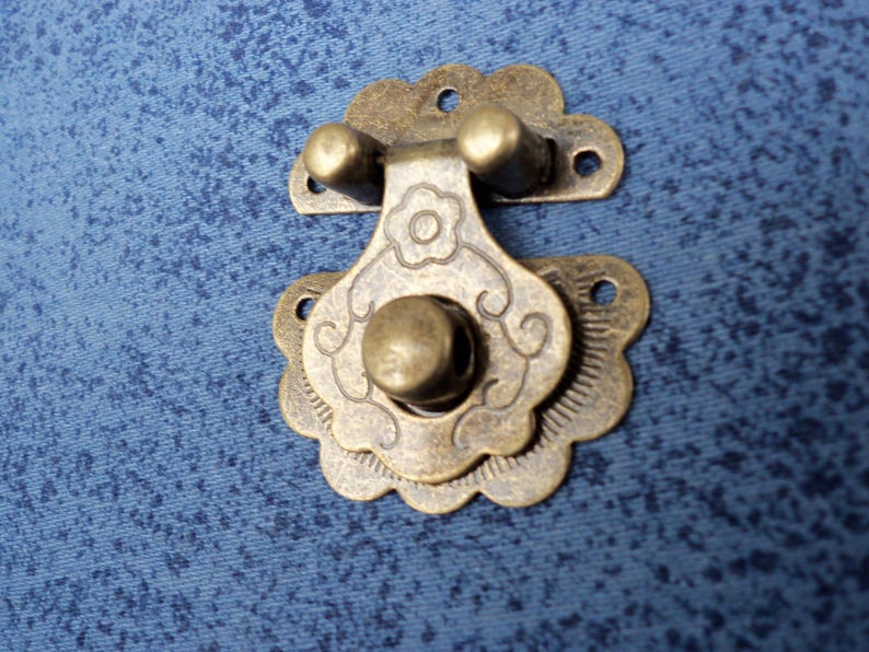 1pcs 35mm X 40mm Metal Latches for Box Lock Color Antique Brass N83 - Etsy