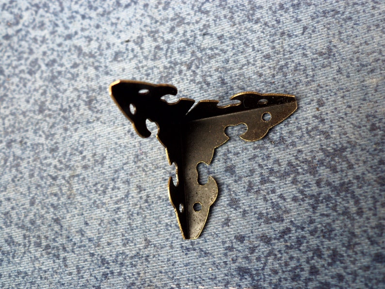 4pcs 22mm X 22mm X 22mm Metal Decorative Corner Bracket for - Etsy