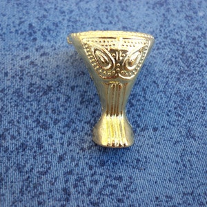 4pcs 25mm X 30mm Color Gold Metal Box Feet Legs Decorative for Box ...