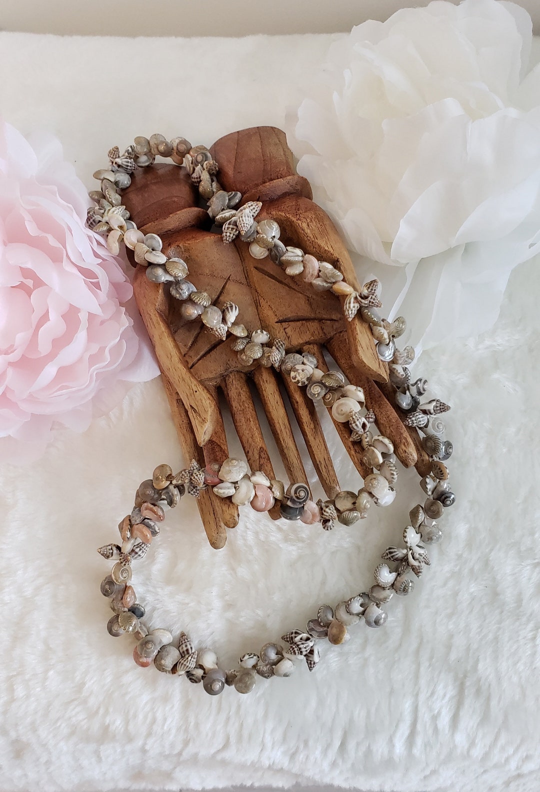 Vintage Cluster Mixed Seashell Necklace Tulip Cone Spiral Boho Hippie ...