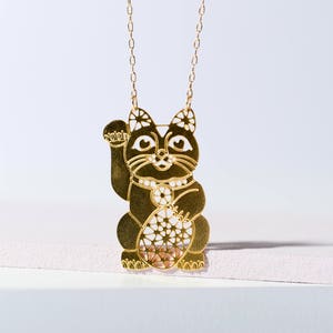 Geometric Japanese Lucky Cat Necklace - Etsy