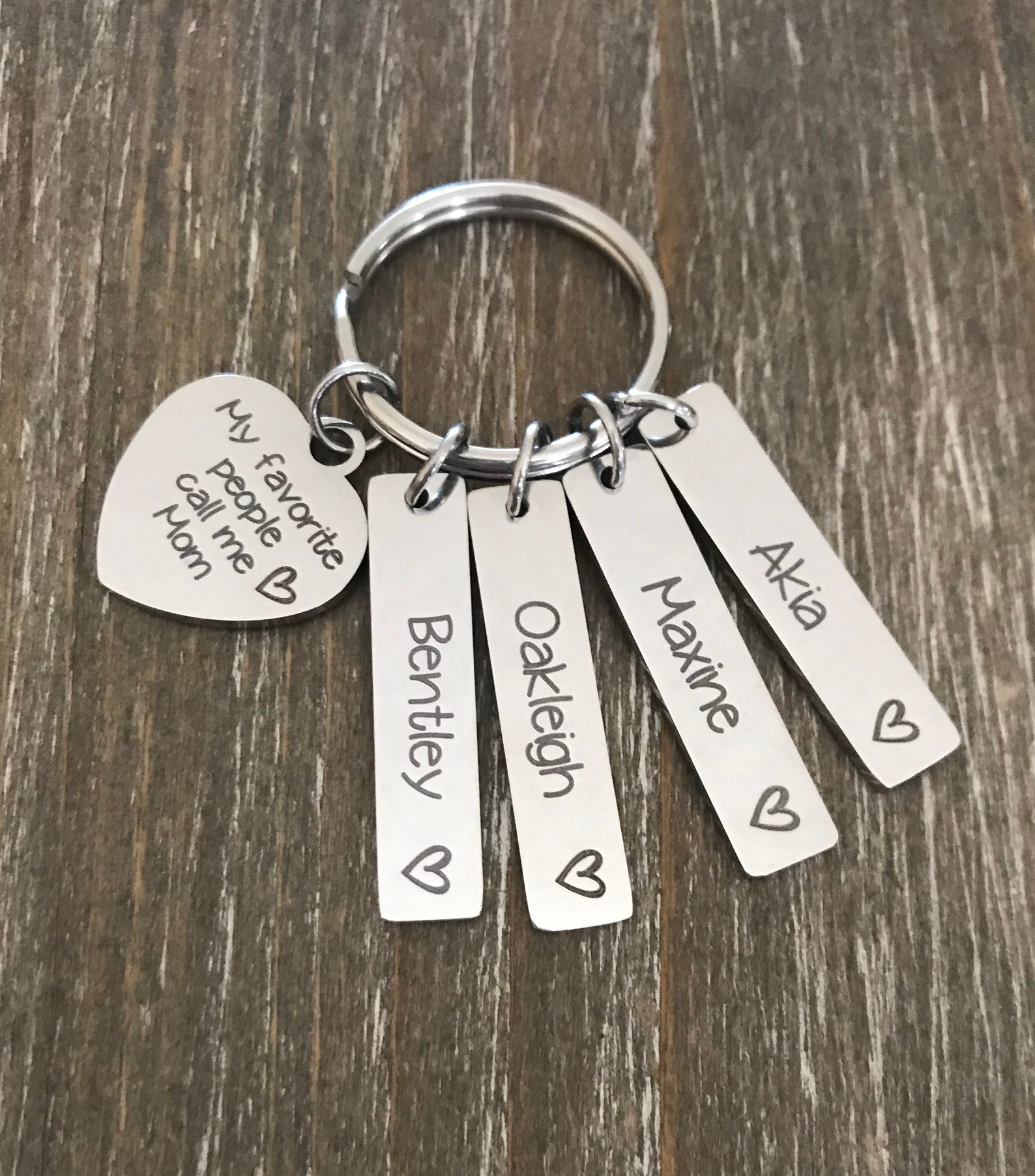 Mom Key Chain Gift / Mom Jewelry / Children's Name - Etsy