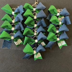 Cheer Bow Key Chain or Back Pack Bow. Customized in Your Colors - Etsy