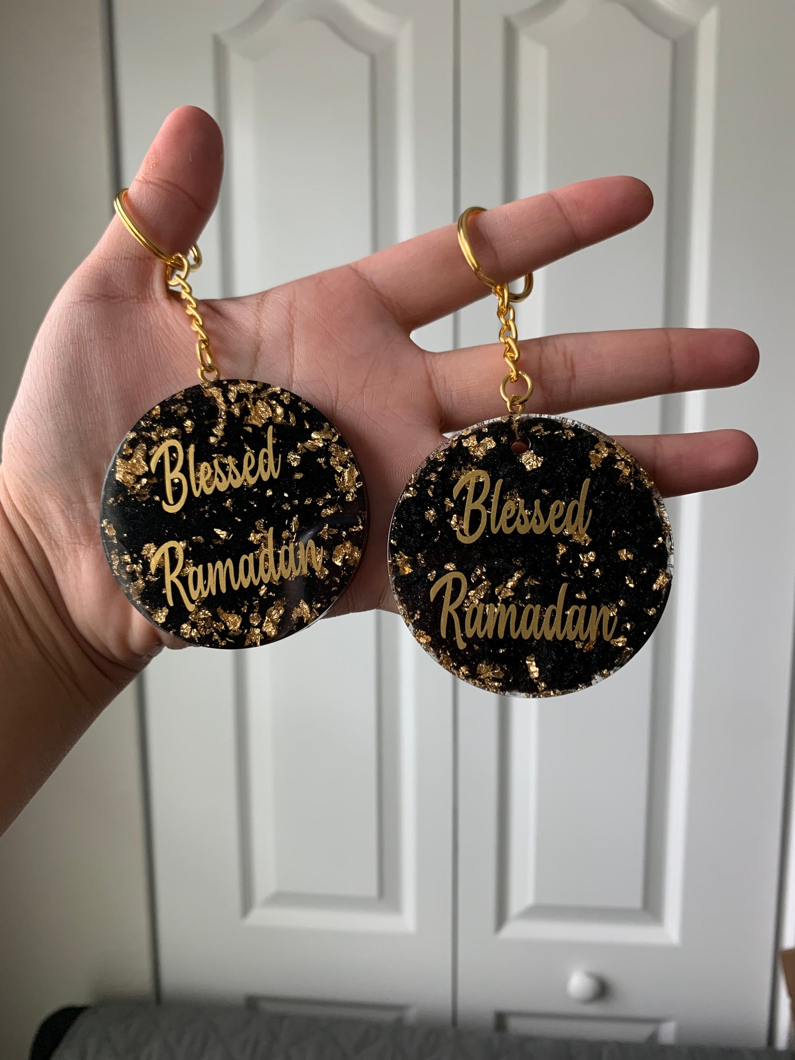 Birthday Gift, Anniversary, Holiday Gift, Circle Resin Custom Keychain ...