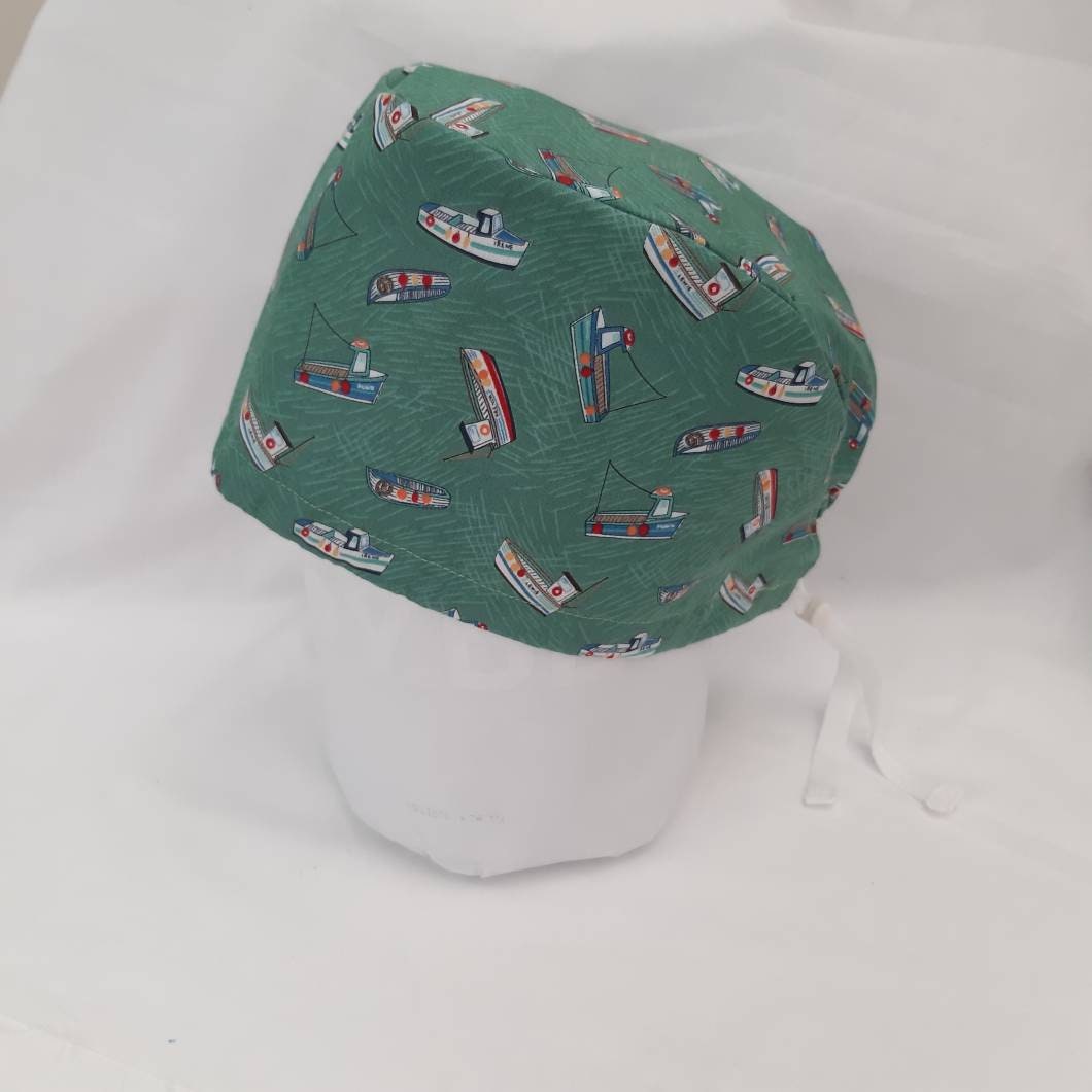Scrub Cap Boats on Green Surgical Cap With Toggles, Cotton, Vets ...