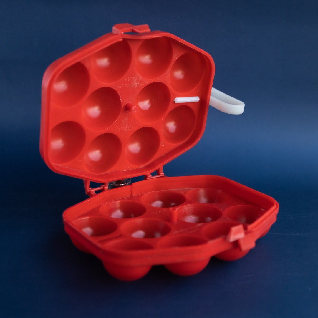 Vintage Egg Holder Red Kitchen Storage Container Egg Carrier Box Basket ...