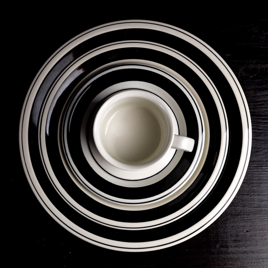 Arabia Finland Faenza Set Coffee Cup Saucer and 2 Plates Black White ...