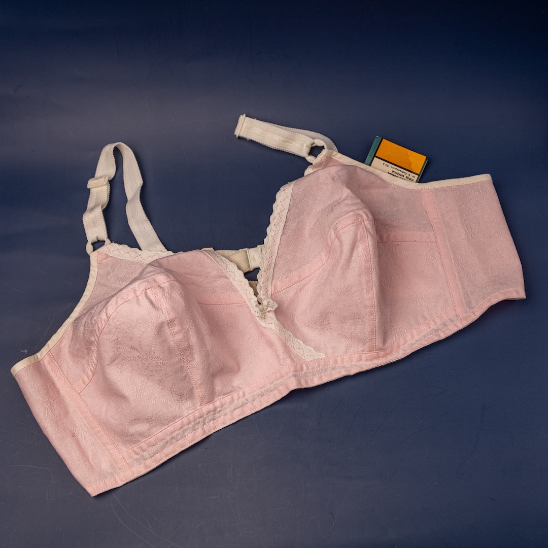 Vintage Pink Cotton Bra 90s Brassiere Underwear Ladies Latvian ...