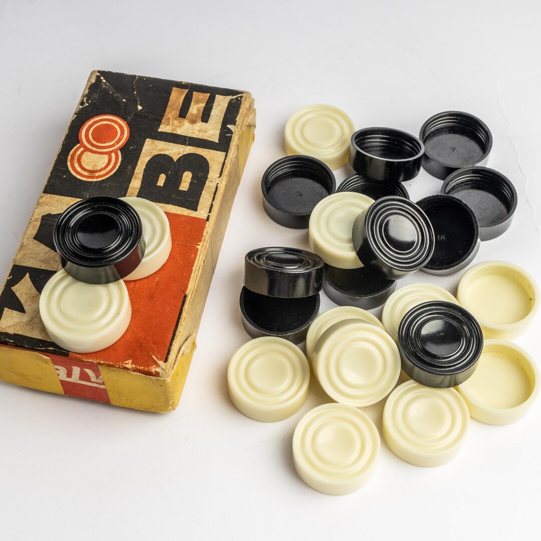 Vintage Checkers Board Game 1970s Adult Game 24 Bakelite Checkers Black ...