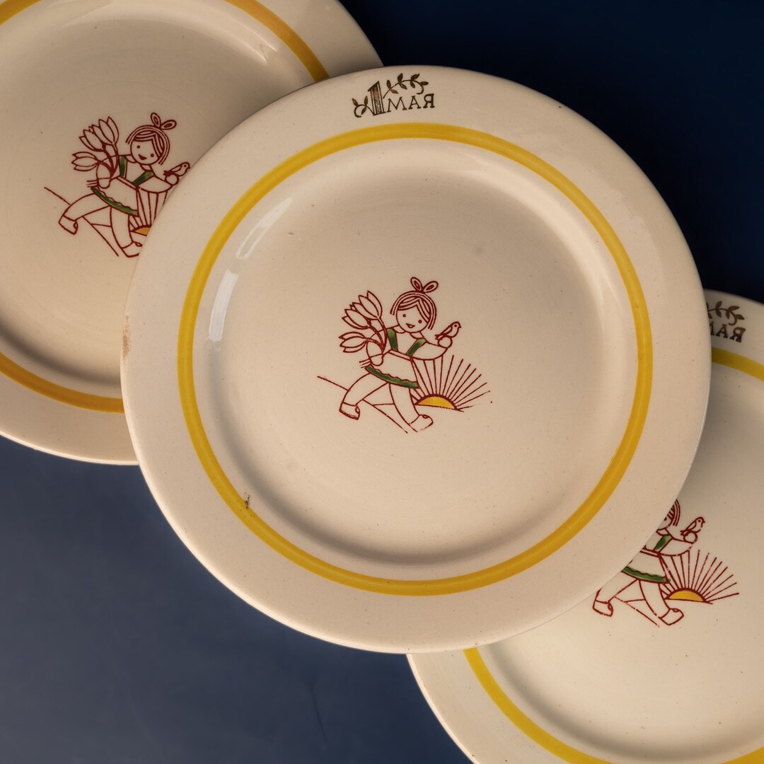 Collectible Kids Dinner Plates Propaganda First May Dinnerware ZIK ...