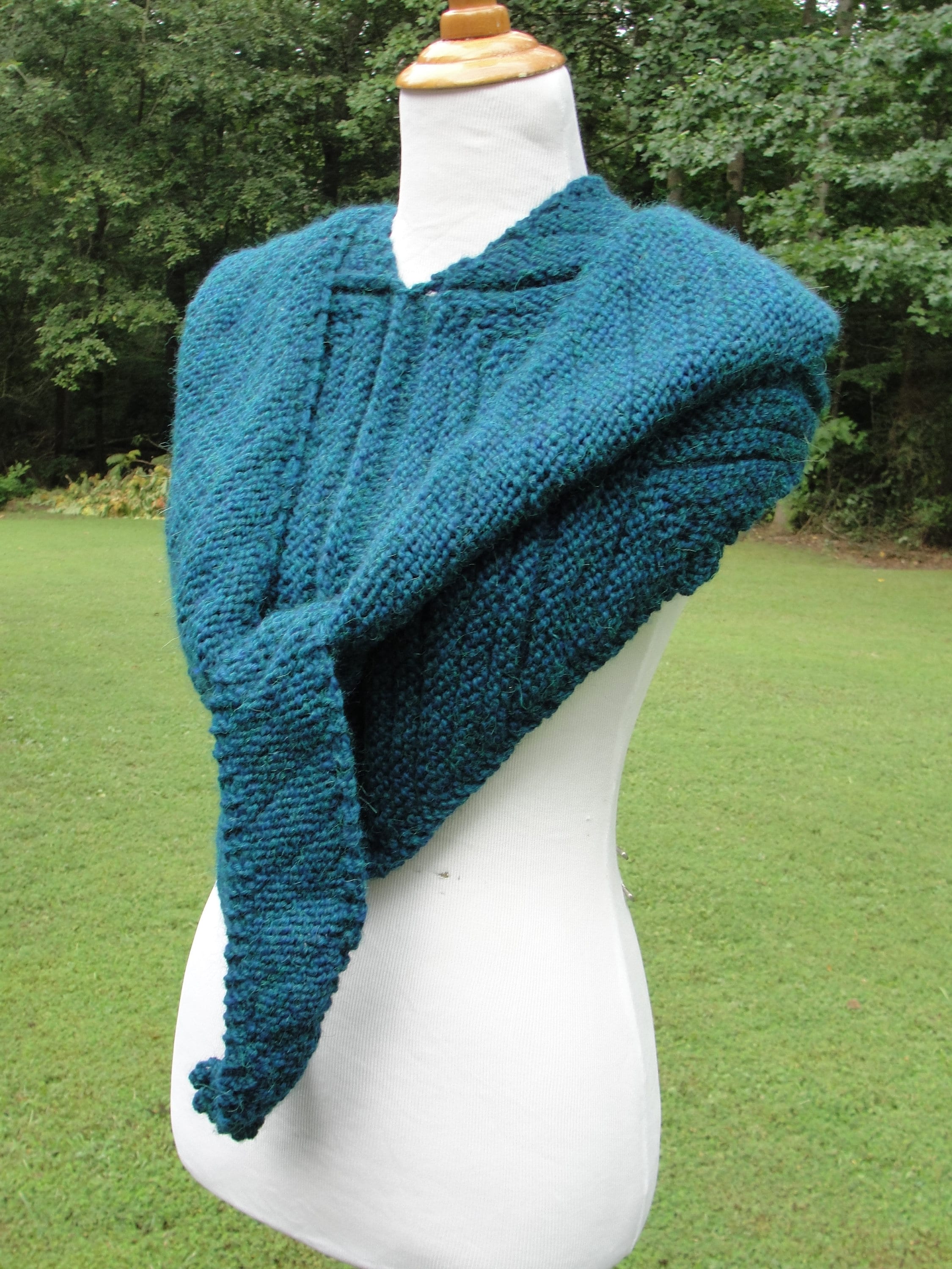 Unique Hand Knit Diamond Point Shawl - Etsy