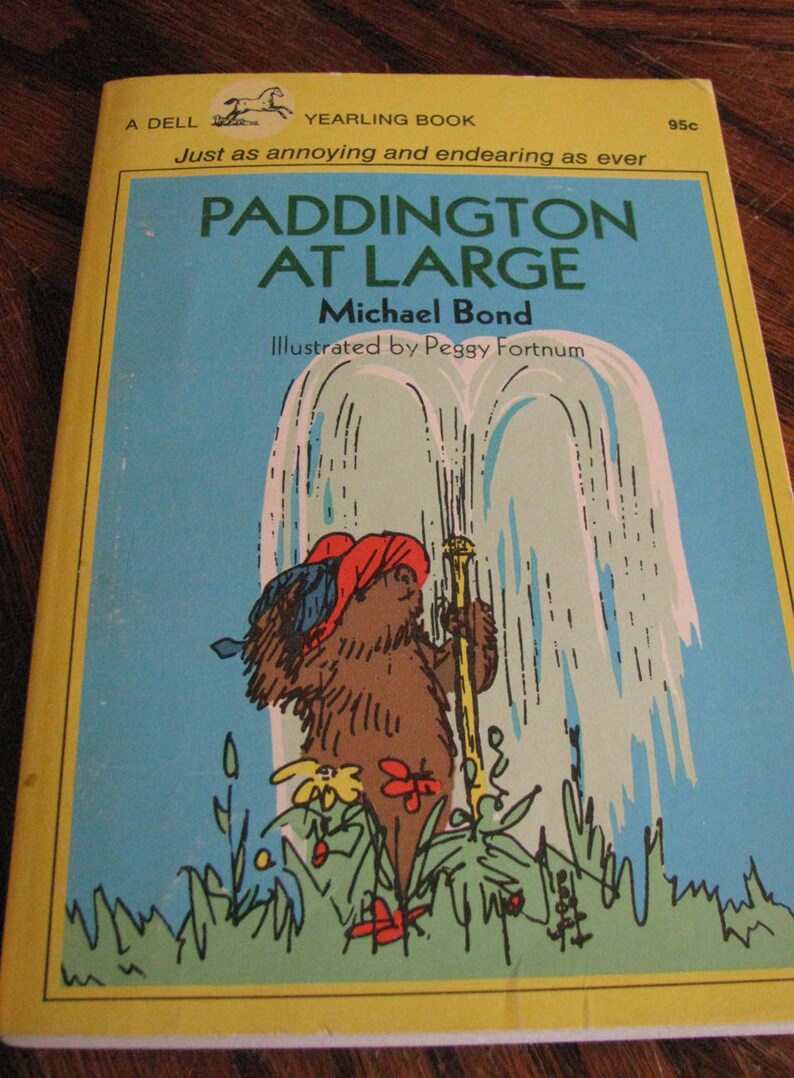PADDINGTON AT LARGE (1975) Vintage Childrens Chapter Book - Soft Cover ...