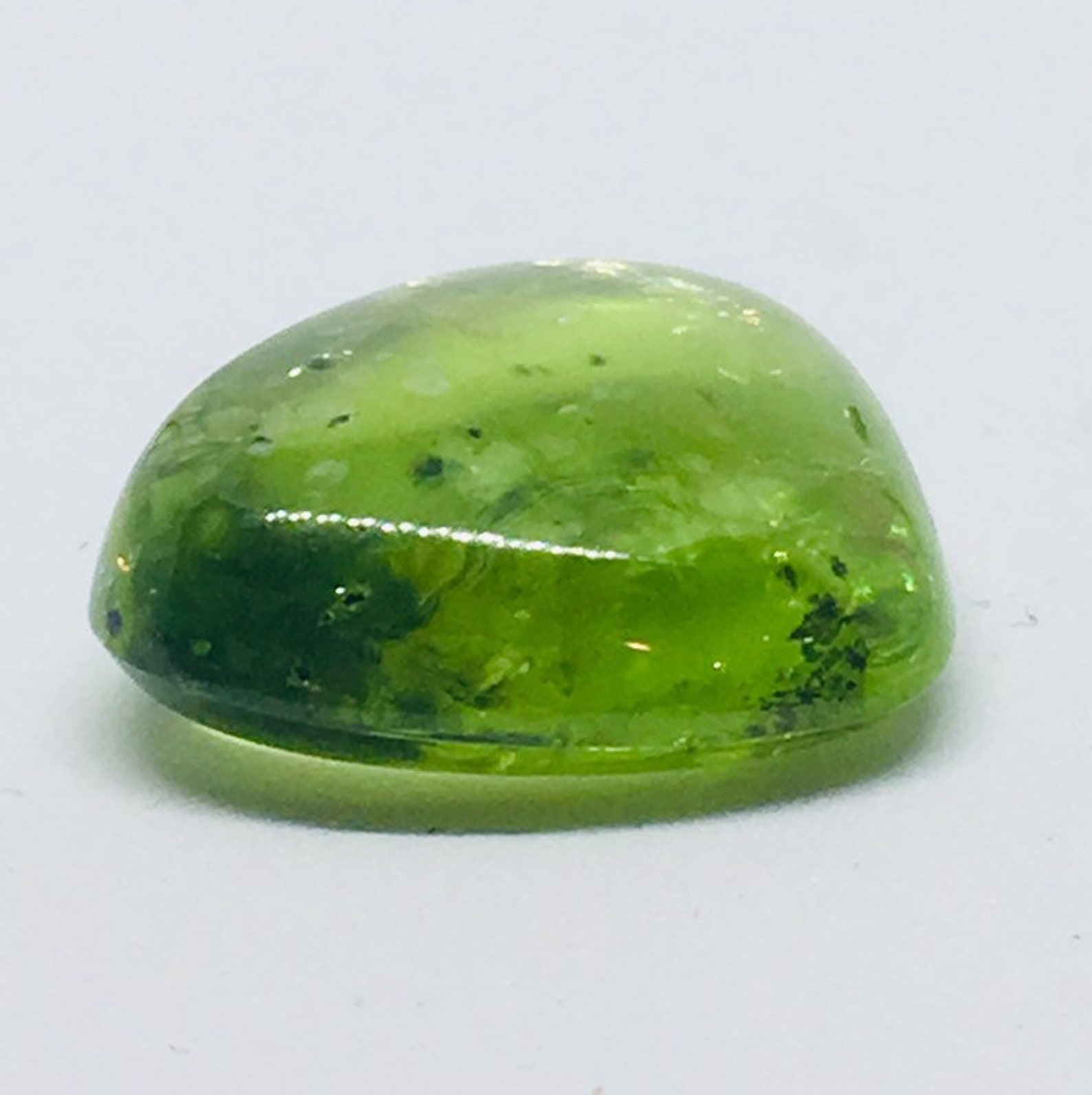 20 Ct Peridot Cabochon Trillion Shape Natural August - Etsy
