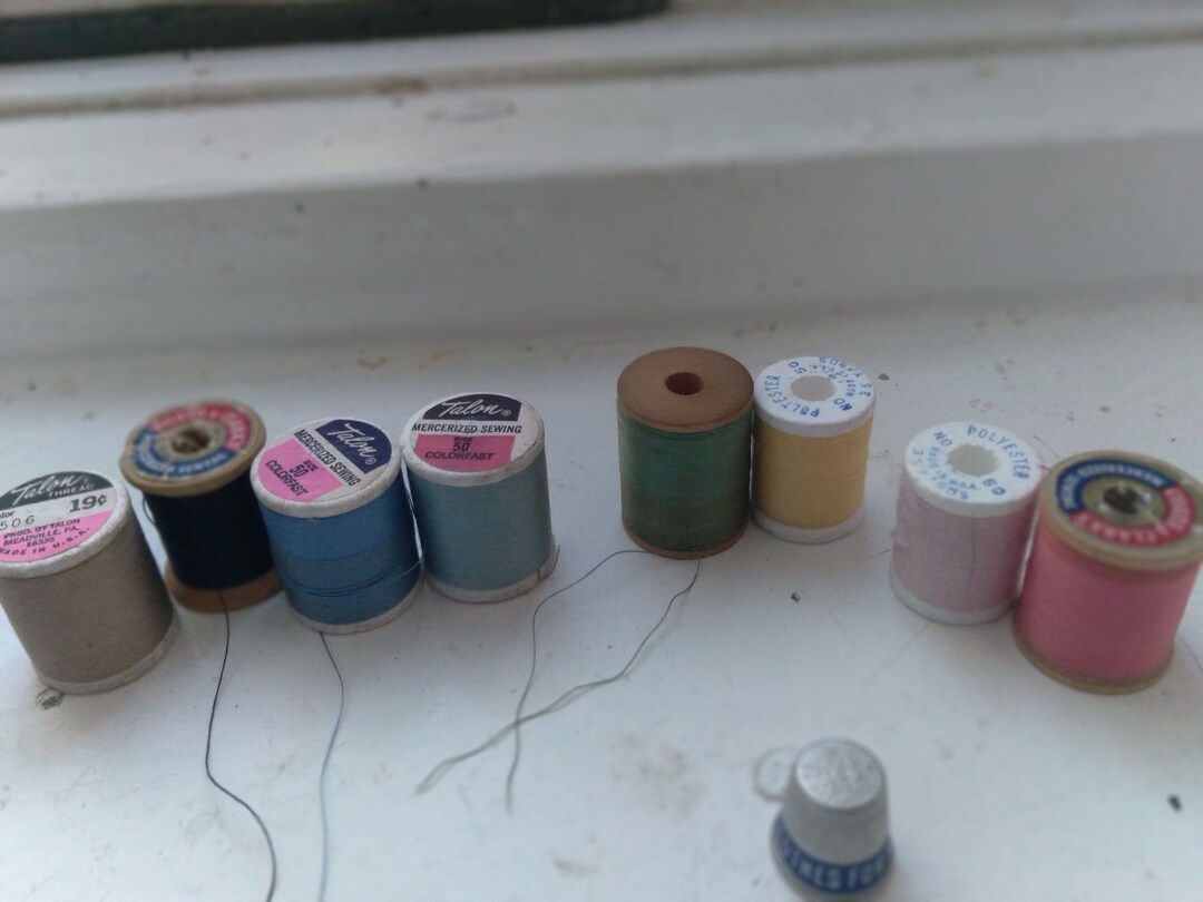 Vintage Thread Various Colors 15 Spools + Thimble COATS CLARK TALON ...