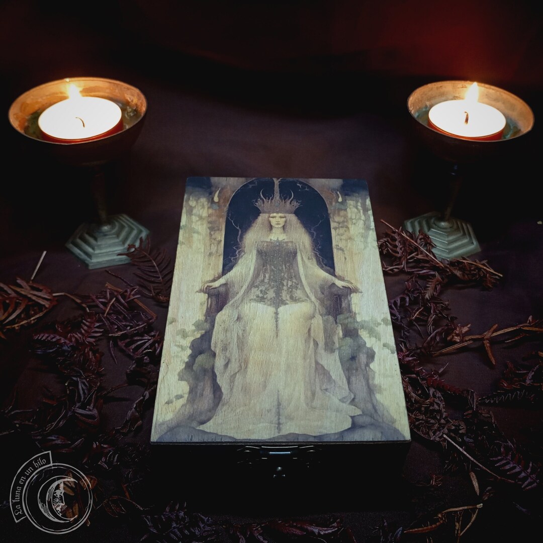 The Empress, Wooden Tarot Box, Tarot, Pagan, Goddess, Sumerian Goddess ...