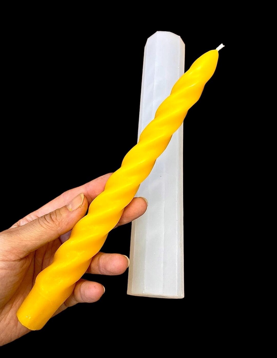 8.5” Single Cavity Silicone Twisted Taper Candle Mold - Spiral Taper ...