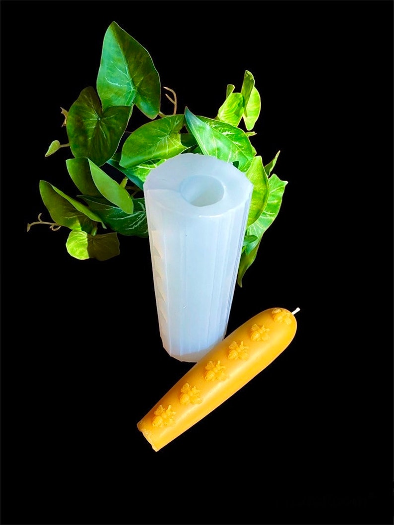 5.5” Silicone Chunky Taper Candle Mold Designed With Honeybees ...