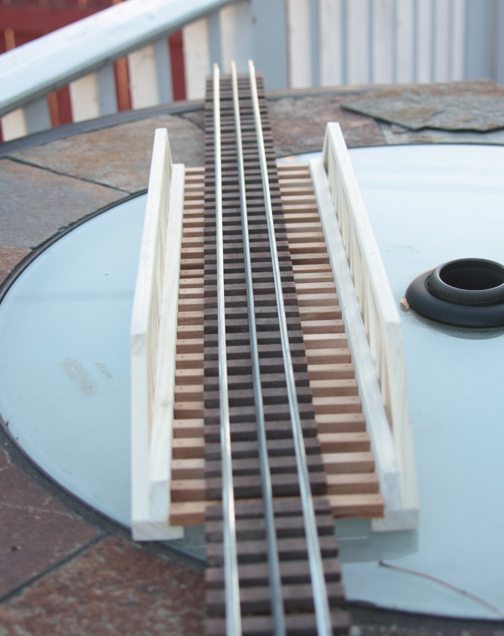 O Gauge 18" Open Top Truss Bridge in Solid Poplar With Cherry Bridge ...