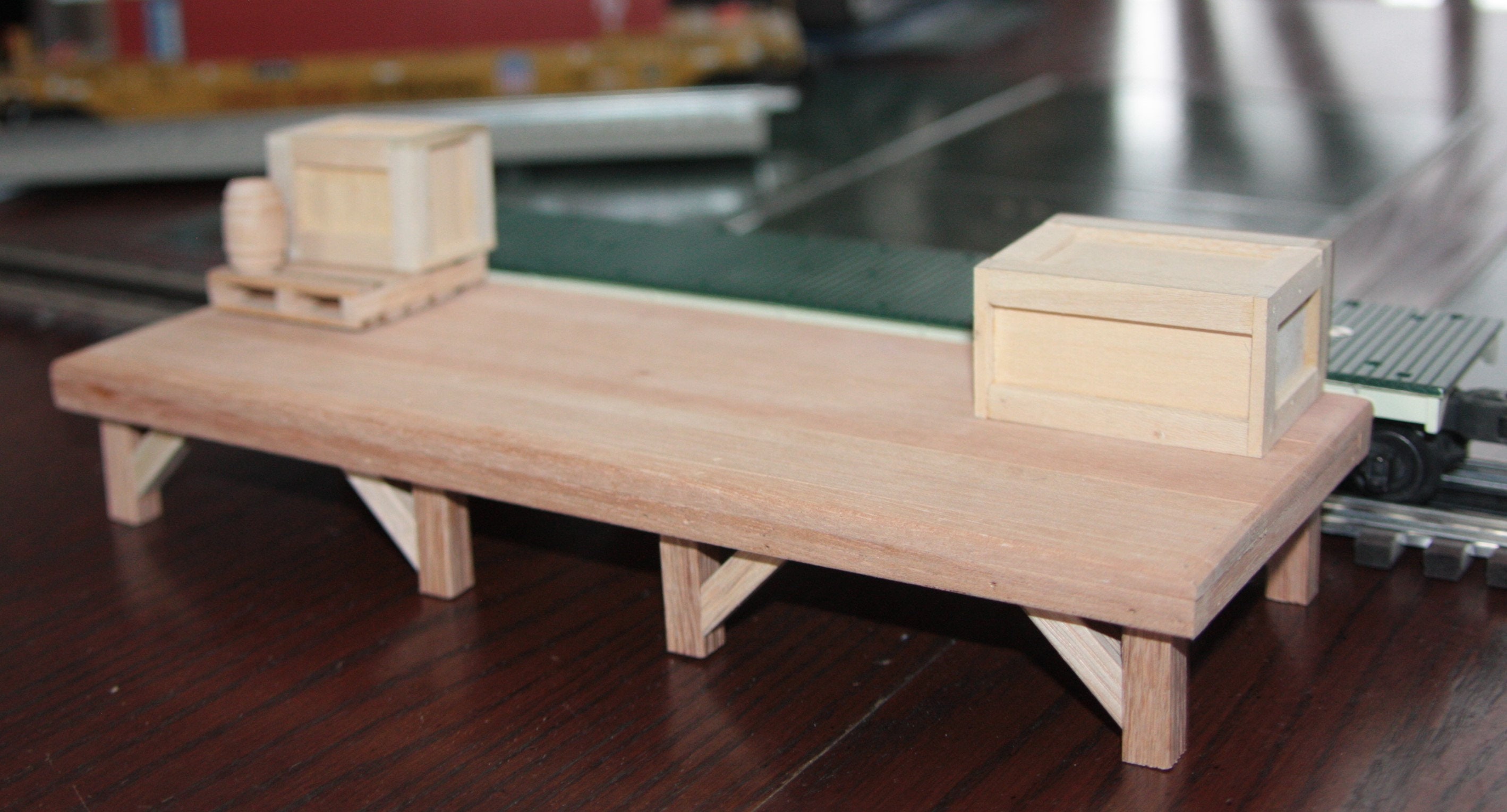 O Gauge Hardwood Lg. Freight Platform for Lionel, MTH, K Line, Atlas ...