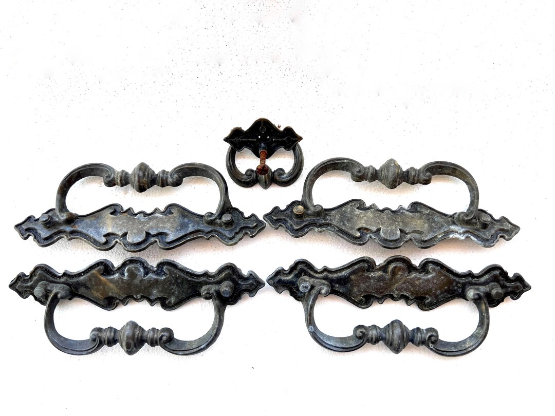 5 Vintage Reclaimed Drawer Metals Pulls Repurpose Assemblage Sculpture ...