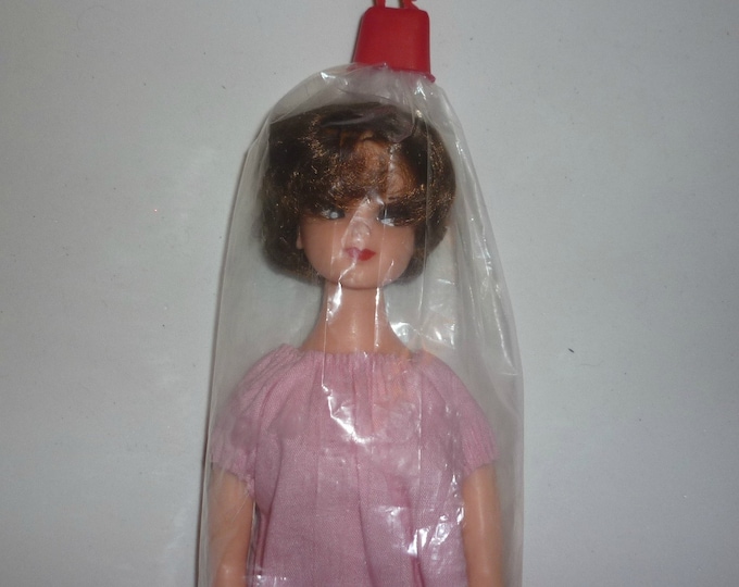 1960's Davtex Vivian / Candy Doll - All Original - NRFB - Barbie Clone ...