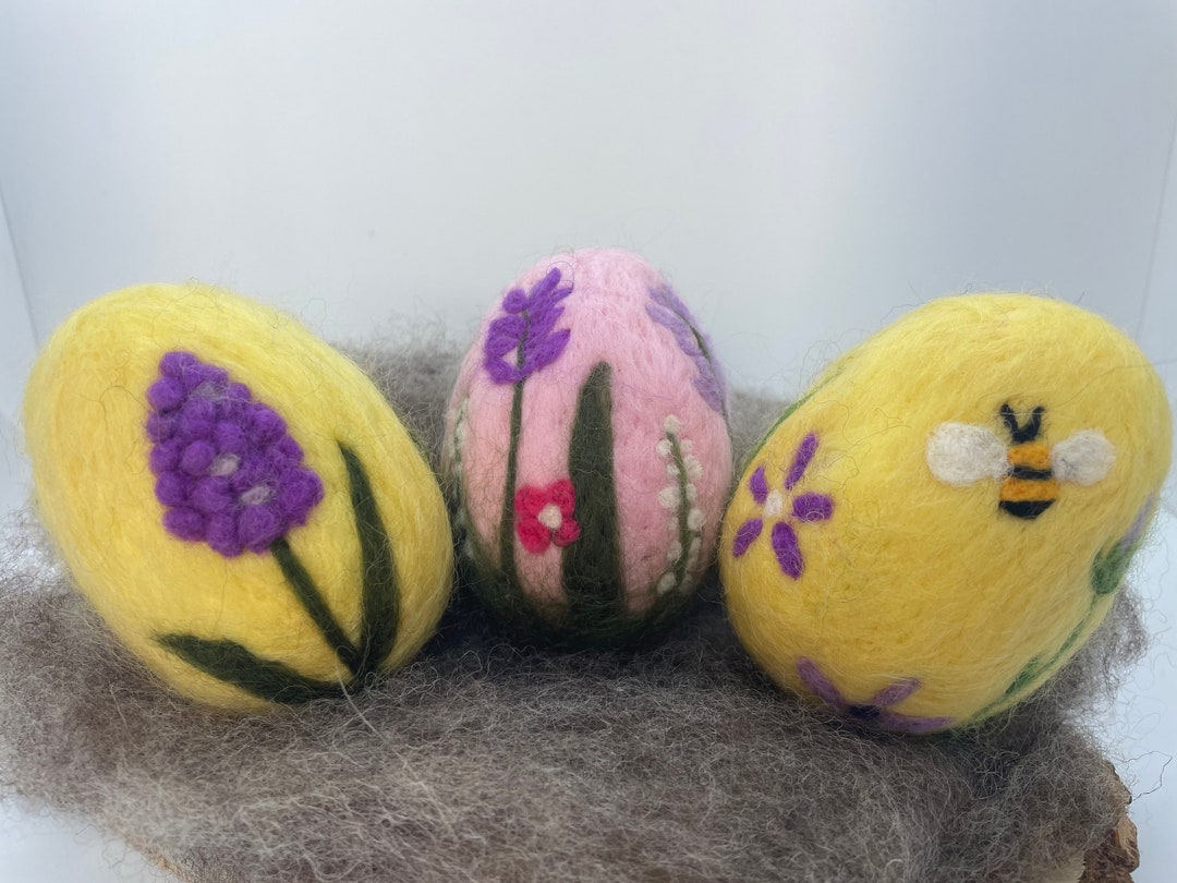 Set of 3 Felted Easter Eggs, Needle Felt Easter Decoration, Spring Felt Ornament, Gift , Wool ...