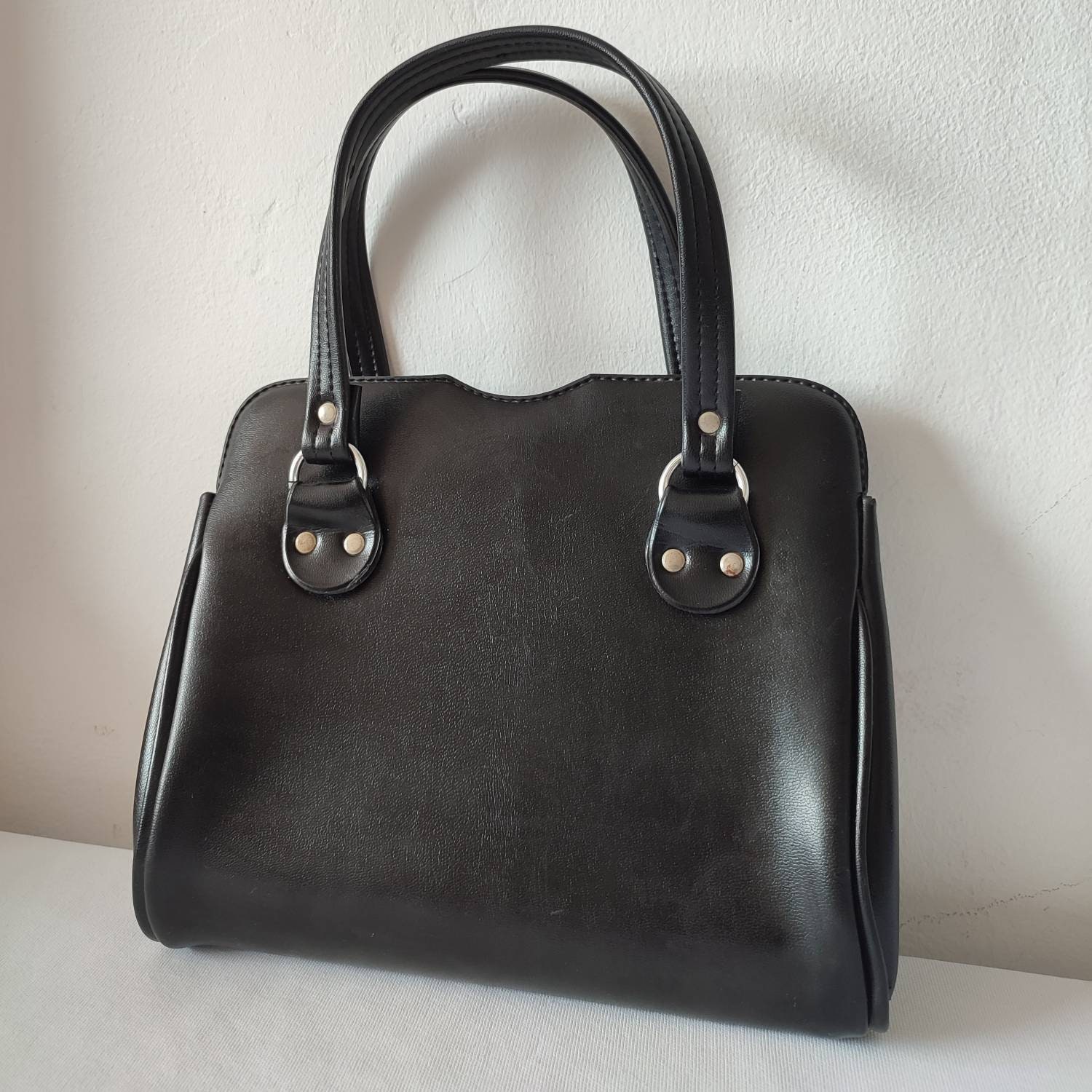 1960s Vintage Black Vinyl Purse Clasp Top Handle Handbag Mod Lady Retro ...