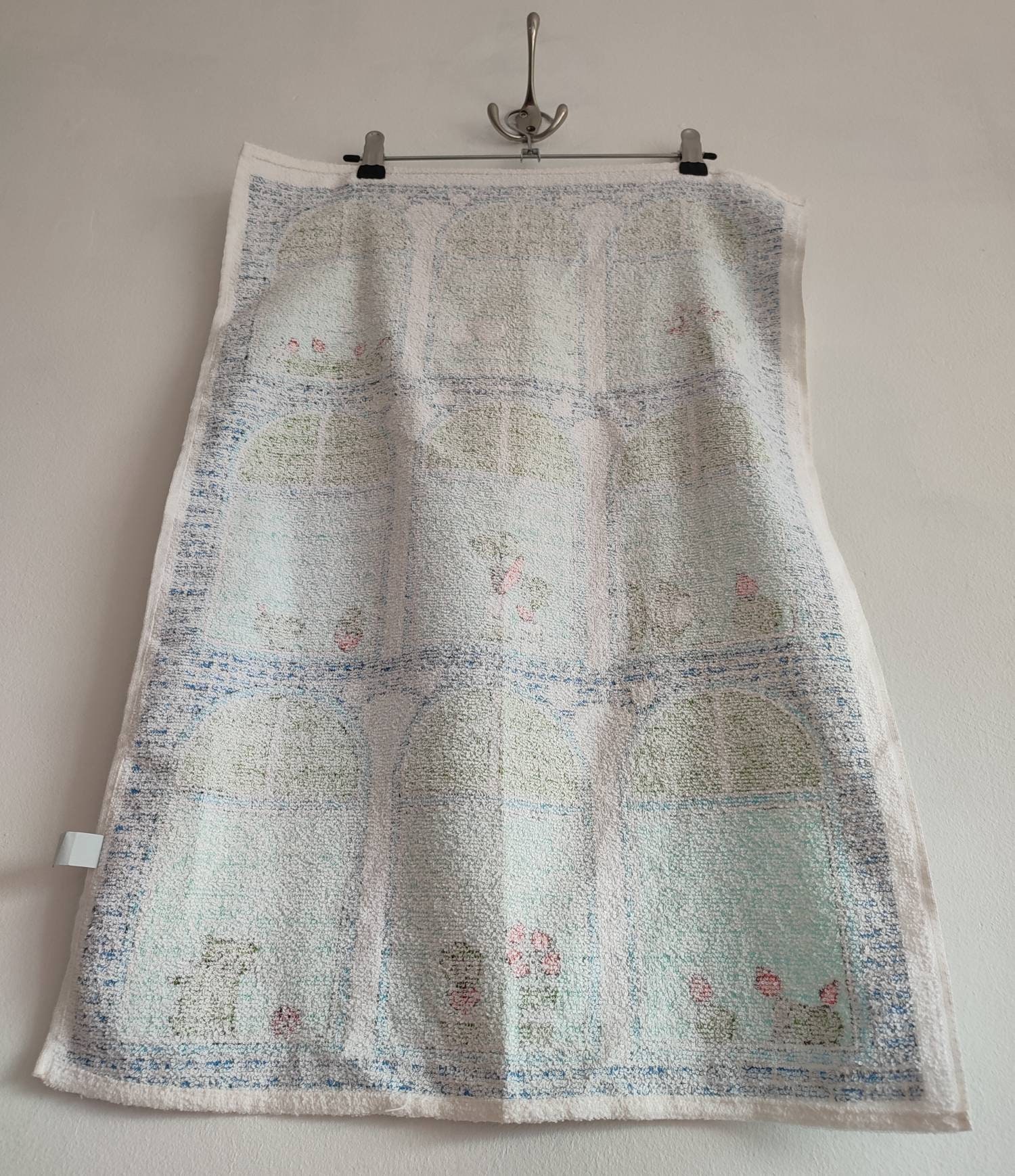 1960s 70s Vintage House Windows Birds Fish and Animals Design Cotton ...
