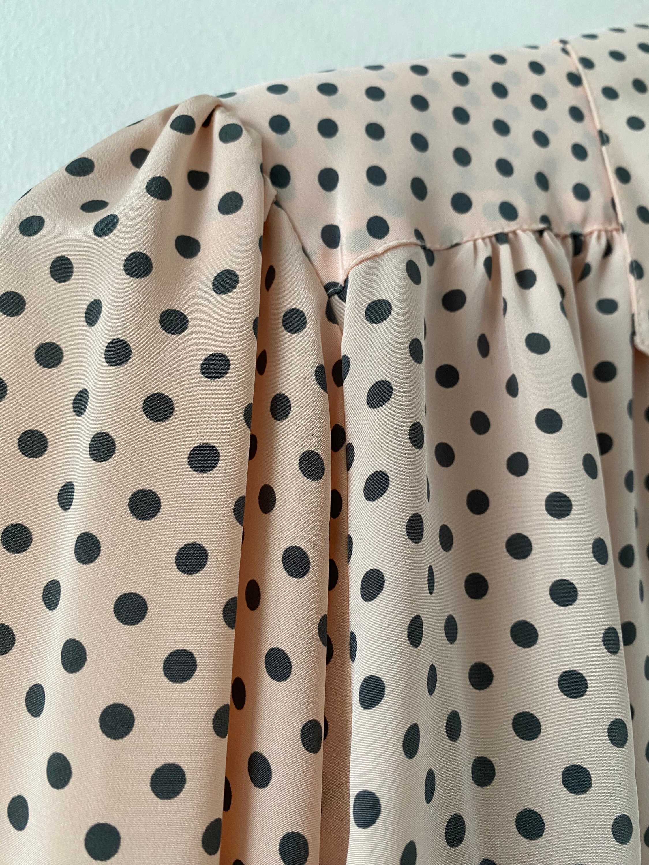 1970s 80s Vintage Pink and Grey Polka Dot Spotty Dots Design Shirt ...