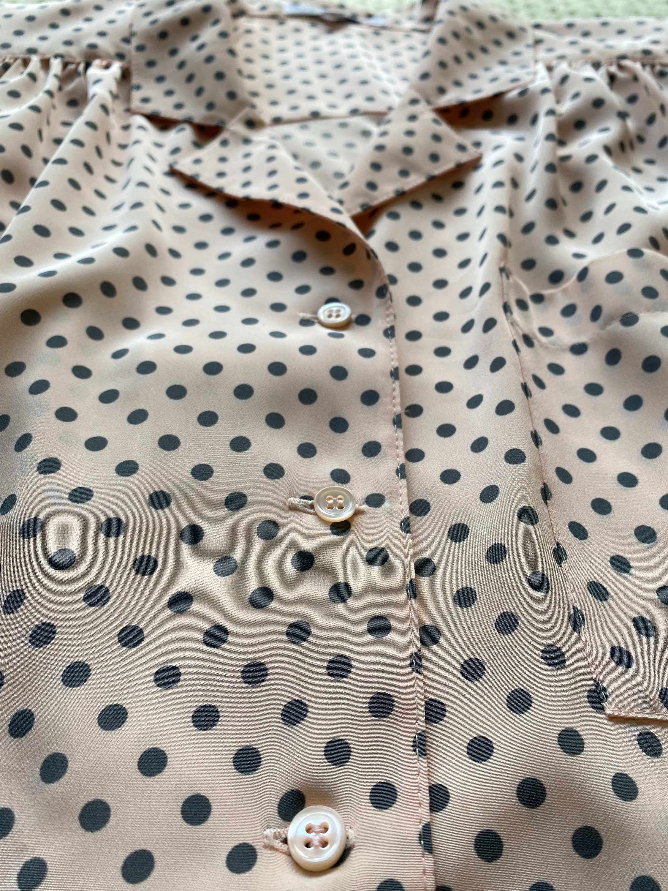 1970s 80s Vintage Pink and Grey Polka Dot Spotty Dots Design Shirt ...