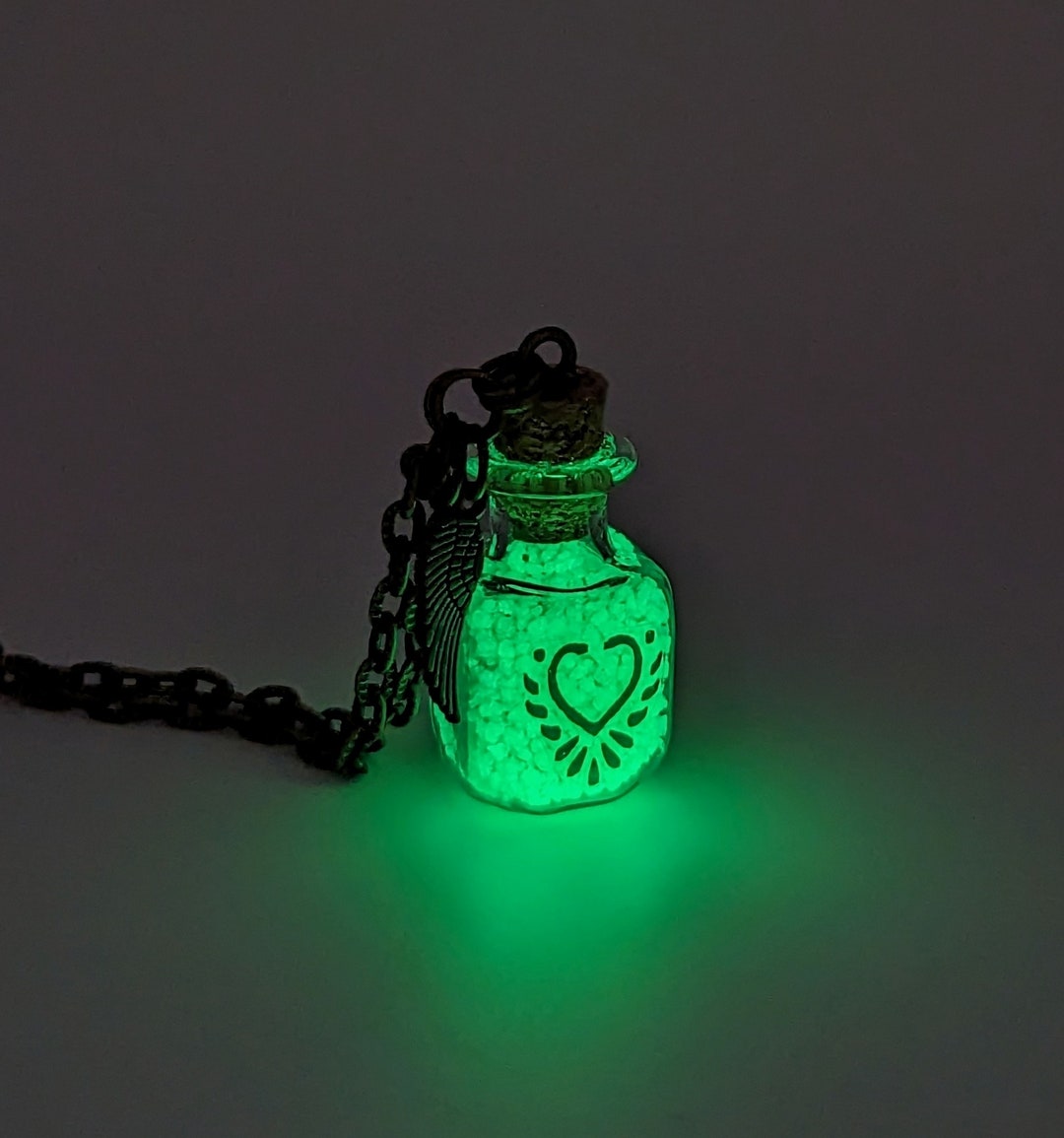 Druid's Spell Necklace - Green Glowing Potion Bottle - Magic Fantasy ...