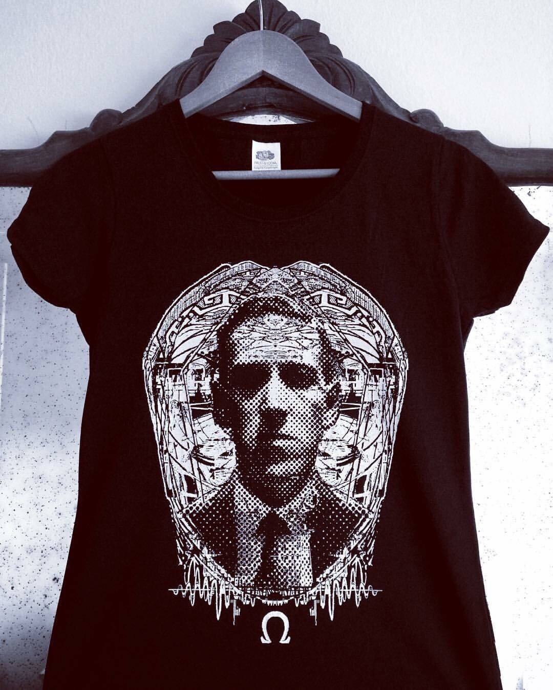 H.P. Lovecraft T-shirt - Etsy