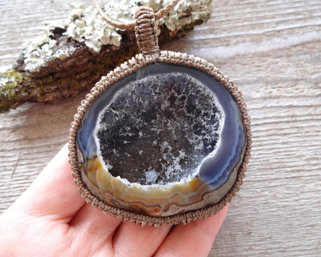 Massive Large Oco Agate Geode, Natural Crystal Necklace, Raw Stone ...