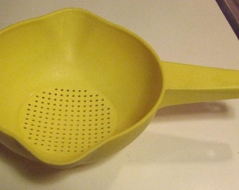 Vintage Tupperware Yellow Strainer - Etsy
