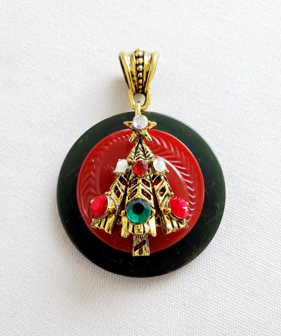 Bakelite Pendant With Green and Red Bakelite and Vintage Rhinestone ...