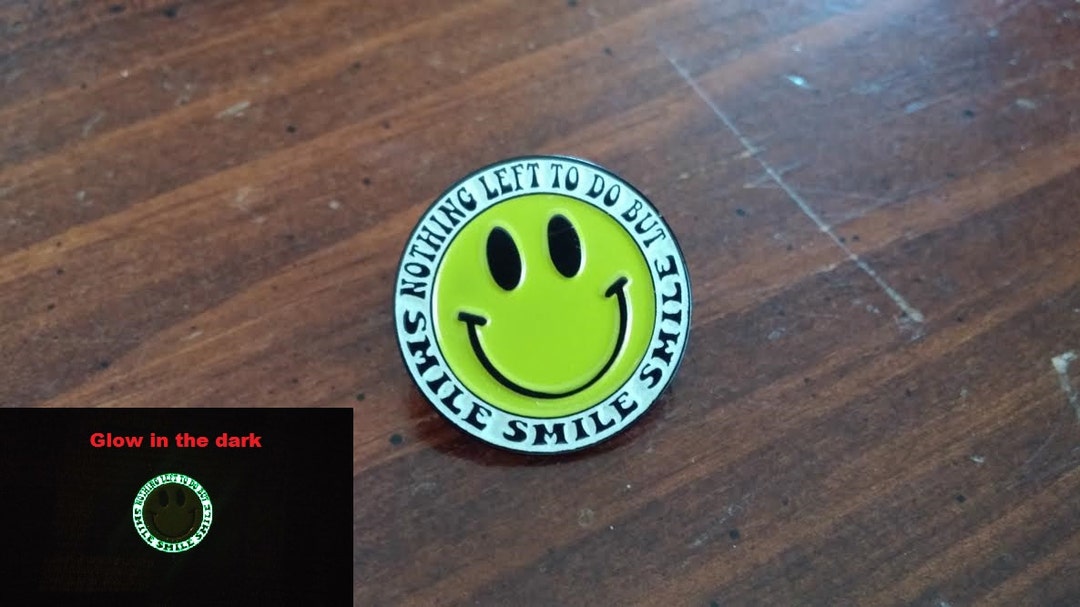 Dead Head He's Gone Nothing Left to Do but Smile Smile Smile Glow in ...