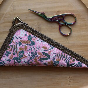 Scissors Needles Case Cross Stitch Organizer Embroidery Sewing Storage ...
