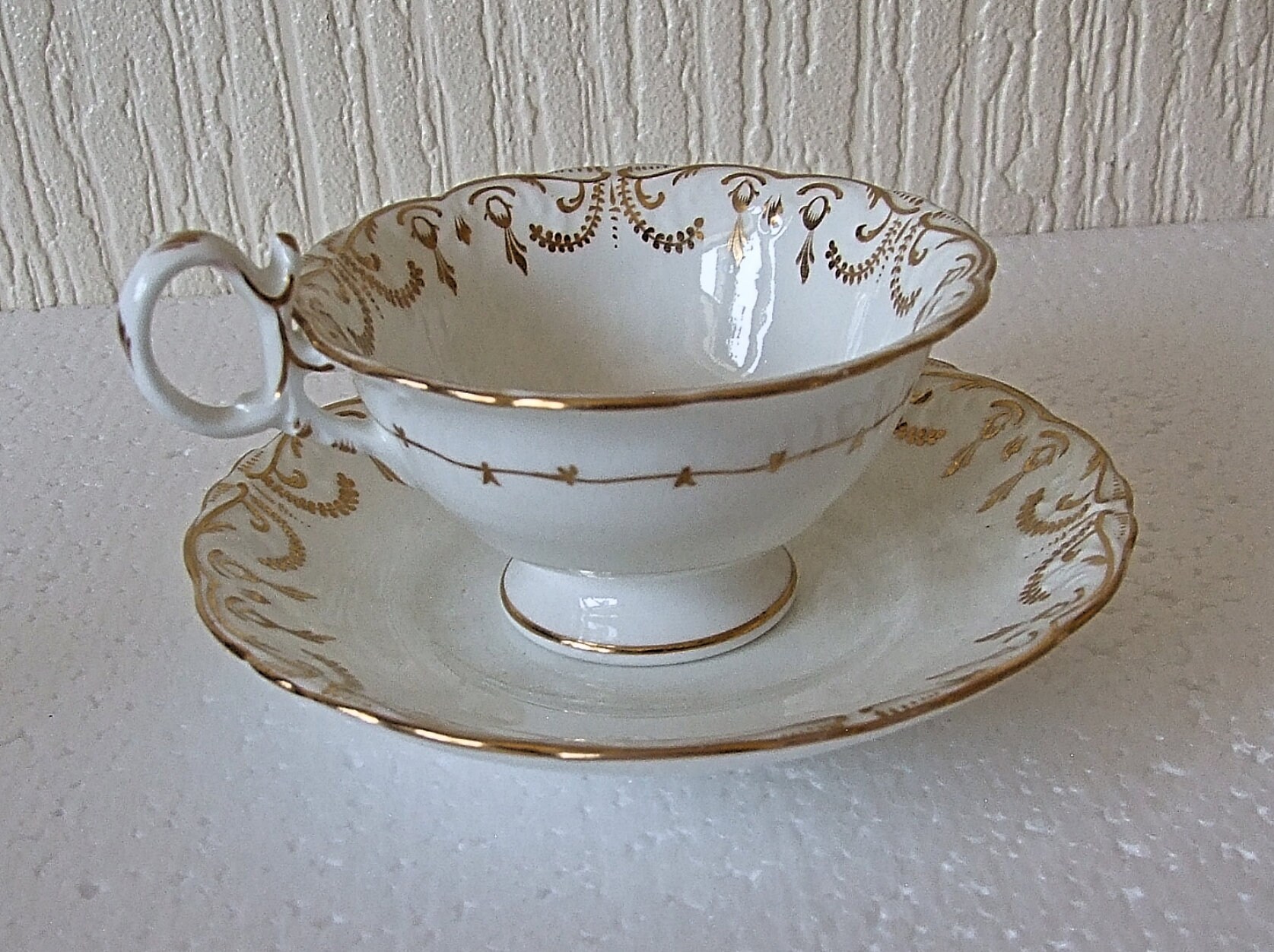 Victorian Antique Rockingham Style Porcelain Footed Cup and - Etsy