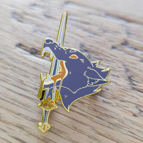 Wolf Pin - Etsy
