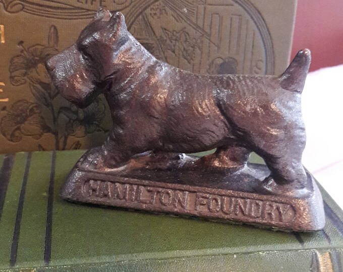 Scottie Dog Paperweight, Hamilton Foundry, Cast Iron, Miniature ...