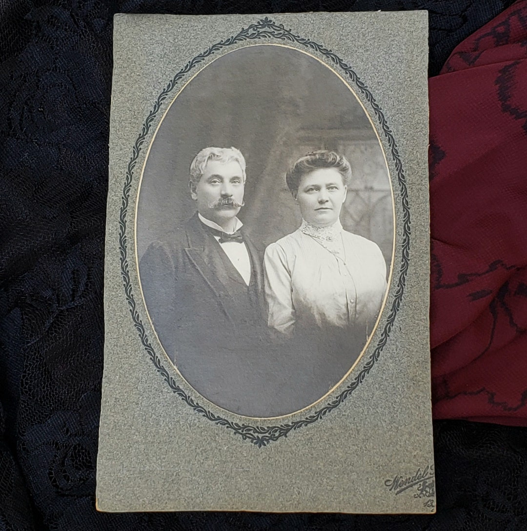 Antique Photograph of Couple, Original Victorian Cabinet Card, CDV ...