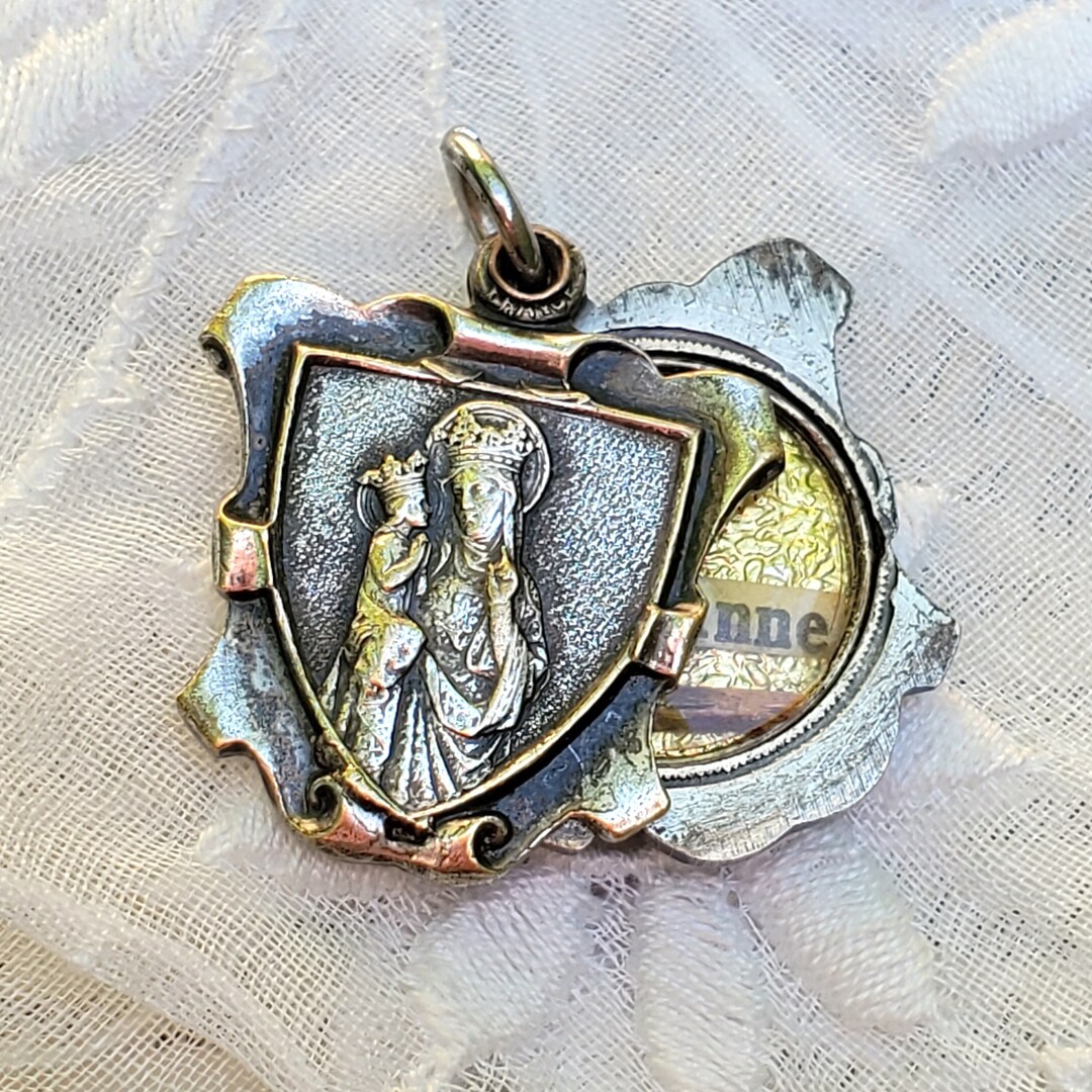 Vintage St Ann Relic Medal, Slide Locket, Saint Anne De Beaupre 3rd ...