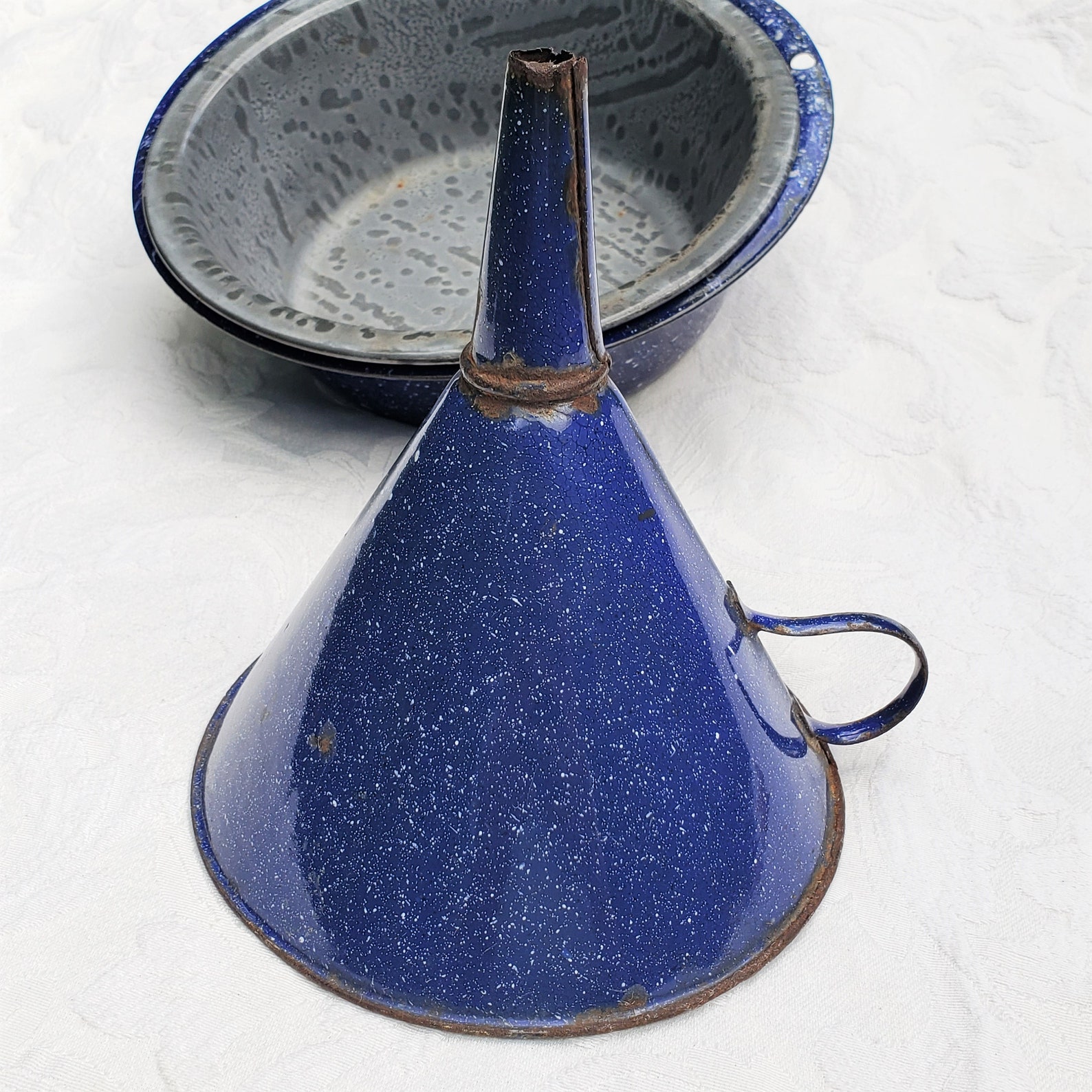 Vintage Blue Enamel Funnel Blue & White Speckled Enamelware - Etsy