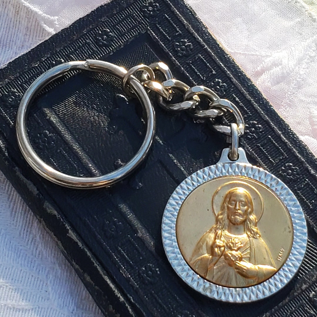 Vintage Key Chain, Sacred Heart of Jesus Keyring, Religious Christ ...