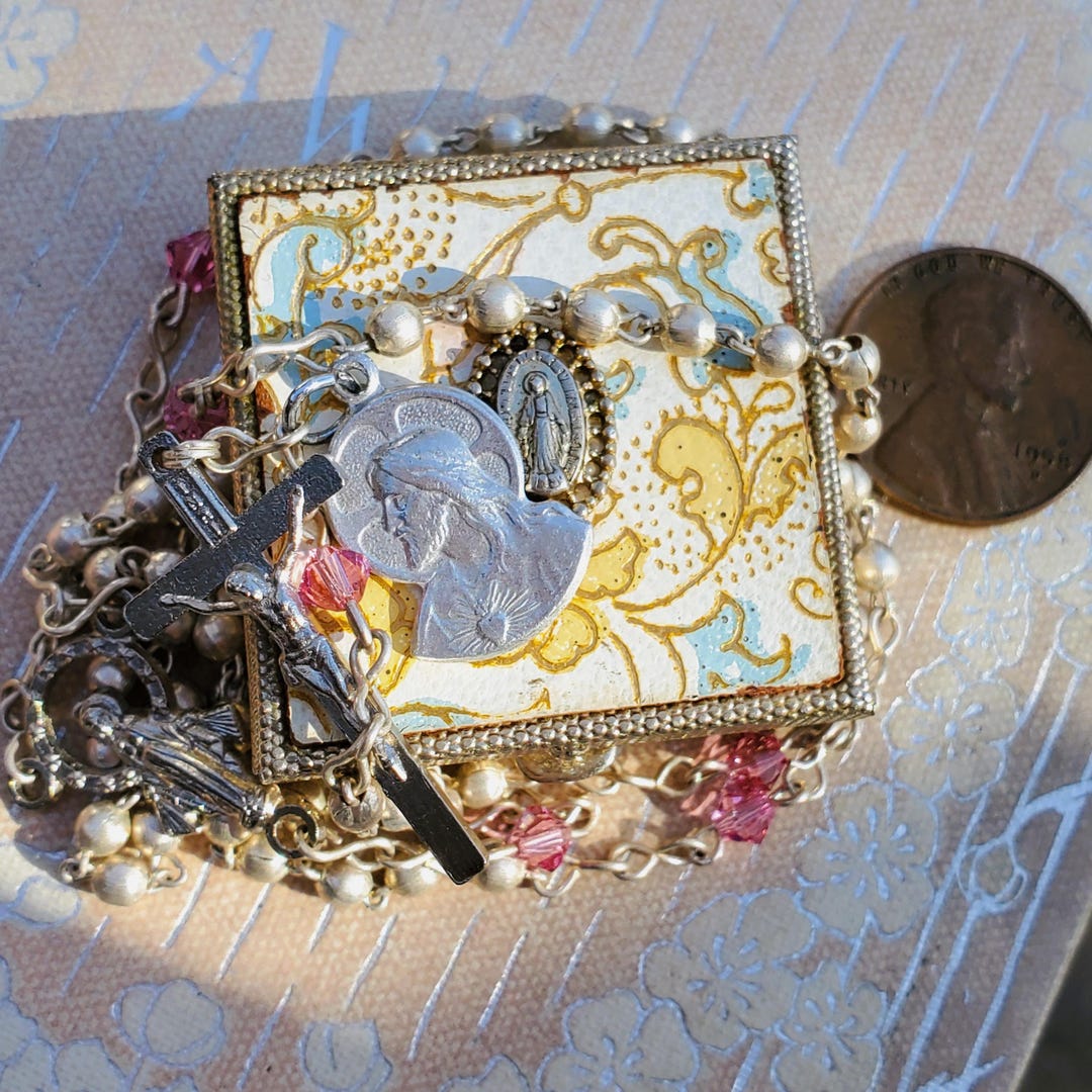 Vintage Mini Rosary & Case, Silver Metal Beads, Miraculous Medal Box ...