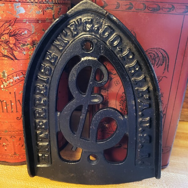 Cast Iron Trivet - Etsy
