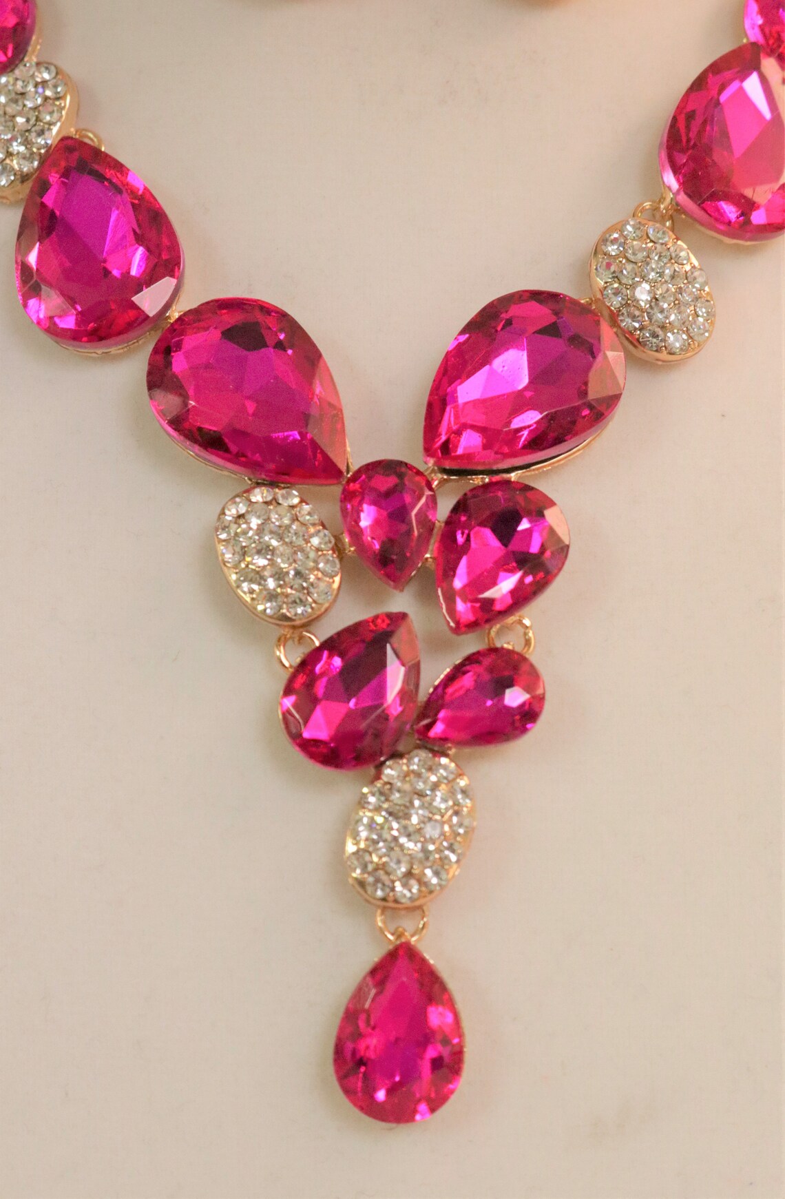 Hot Pink Necklace Earrings Set Fuchsia Rhinestone Crystal Etsy