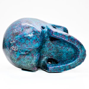Ruby Kyanite 5.0 Crystal Skukl for Home Decoration Gemstone Skull Home ...