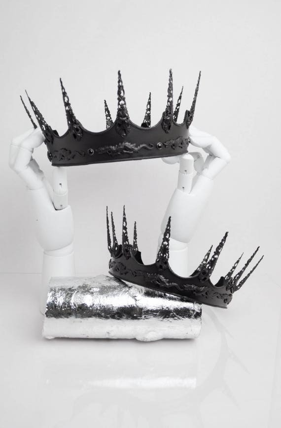 Evil King Crown Poster Evil Old King – Wall Art | UkPosters